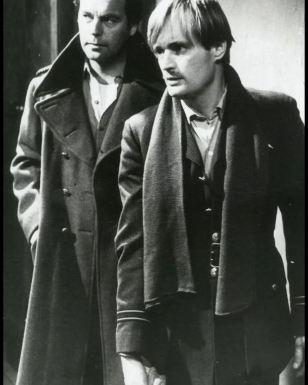 Robert Wagner – The Official Website