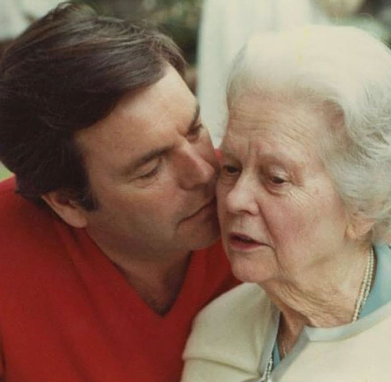 Robert Wagner – The Official Website